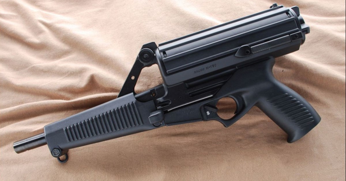 Пистолет-пулемет Calico M960: самое странное оружие американских ...