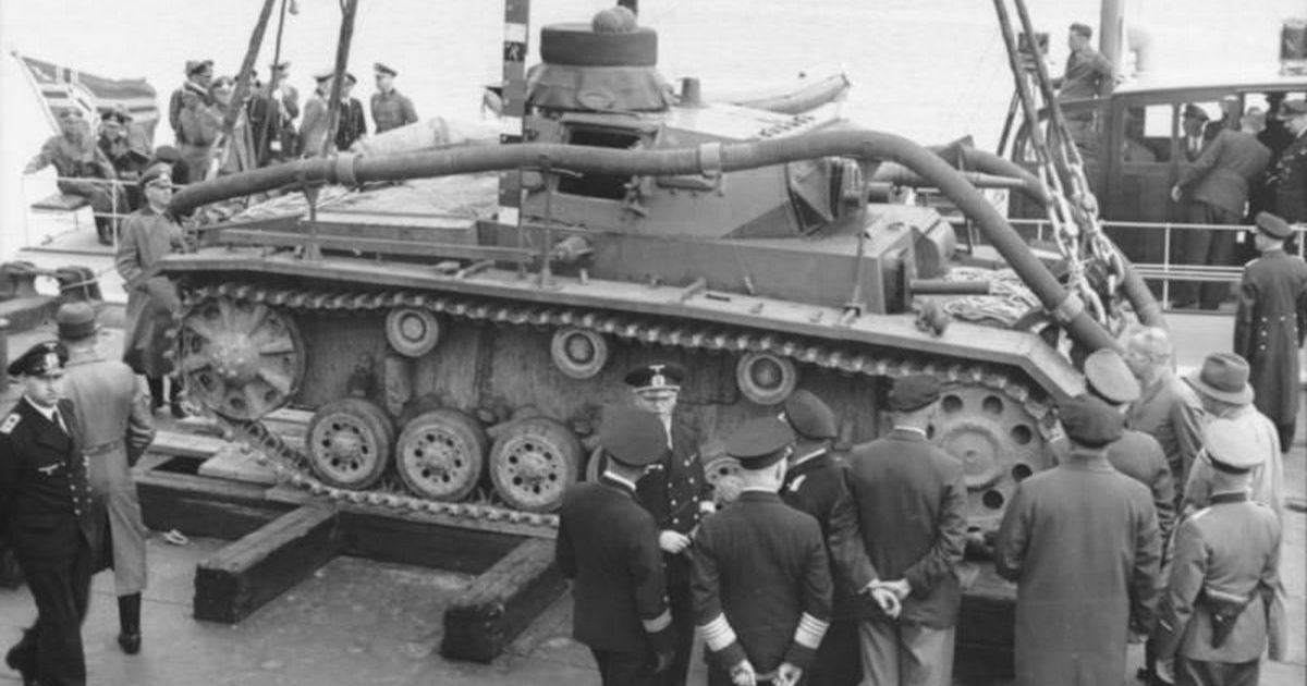 Угроза с глубин: зачем немцам понадобился подводный танк Tauchpanzer III